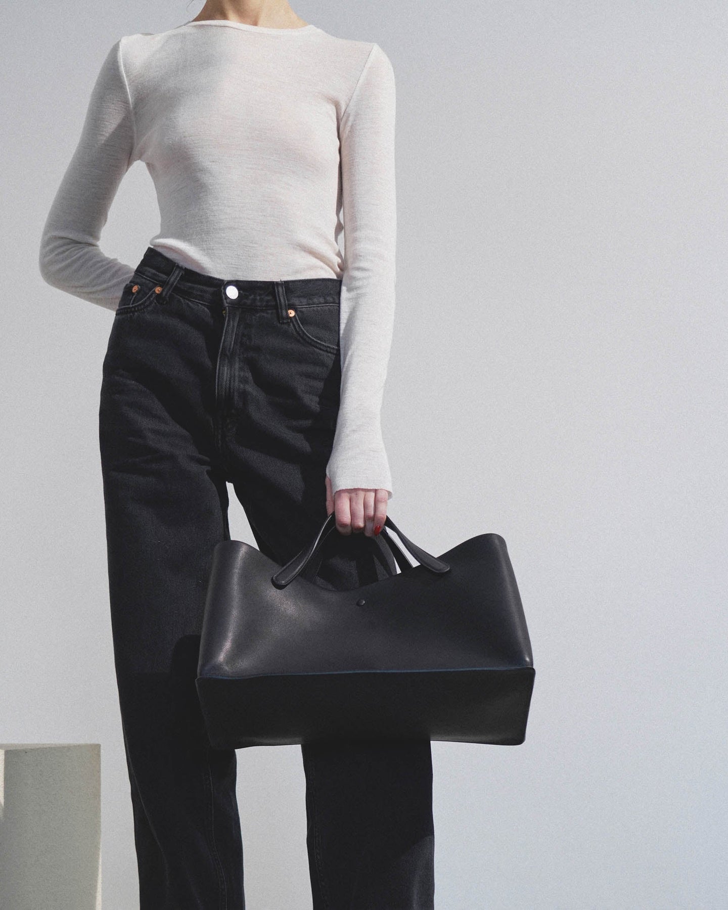 The Row | Idaho black leather bag | Savannahs