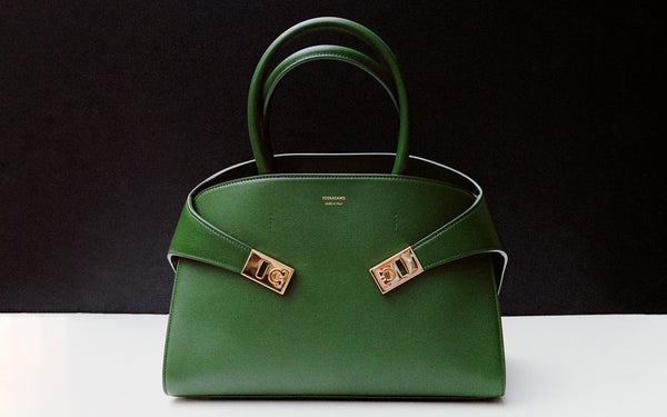 Shop Online at SAVANNAHS.com – Savannahs